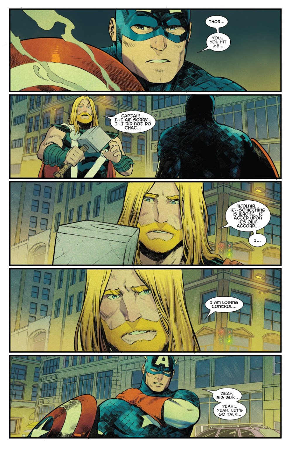 Mjolnir Attacks Captain America – Comicnewbies